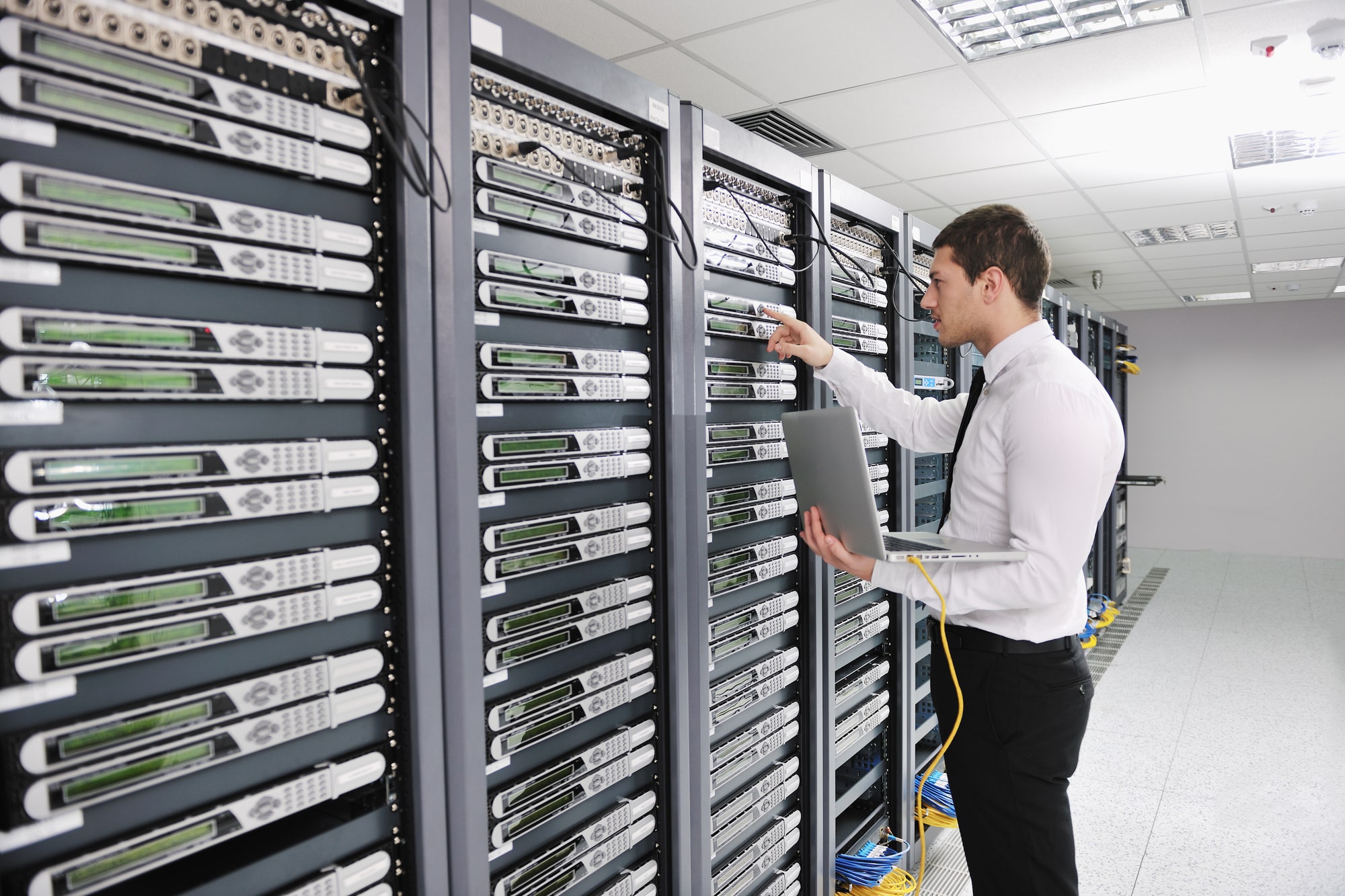 What Is a Colocation Server? Simple Guide for Beginners
